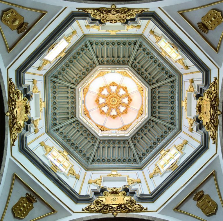 20 Vaulted Roof Design Ideas: Inspiration for Your Modern Home