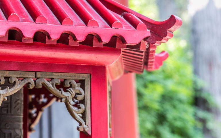 20 Modern Roof Eaves Design Ideas for Contemporary Homes