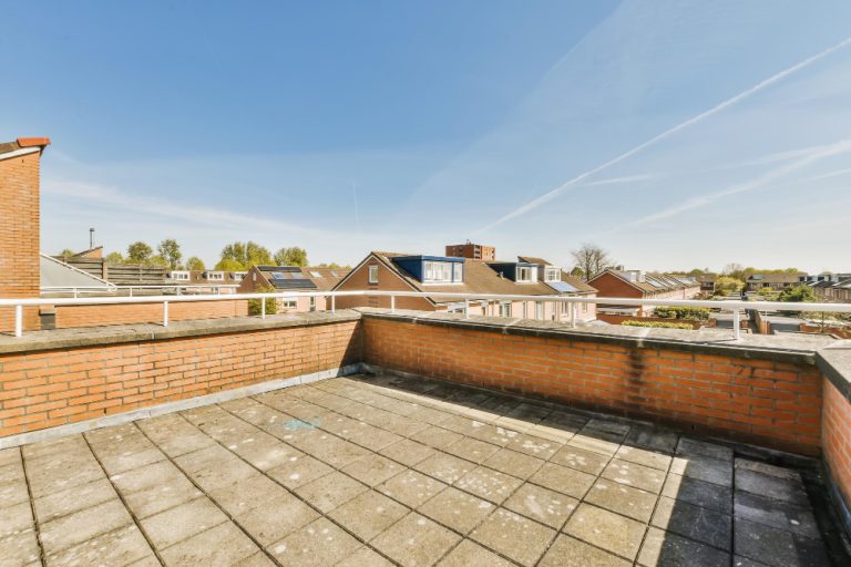 20 Modern: Solutions that Inspire Contemporary Homes